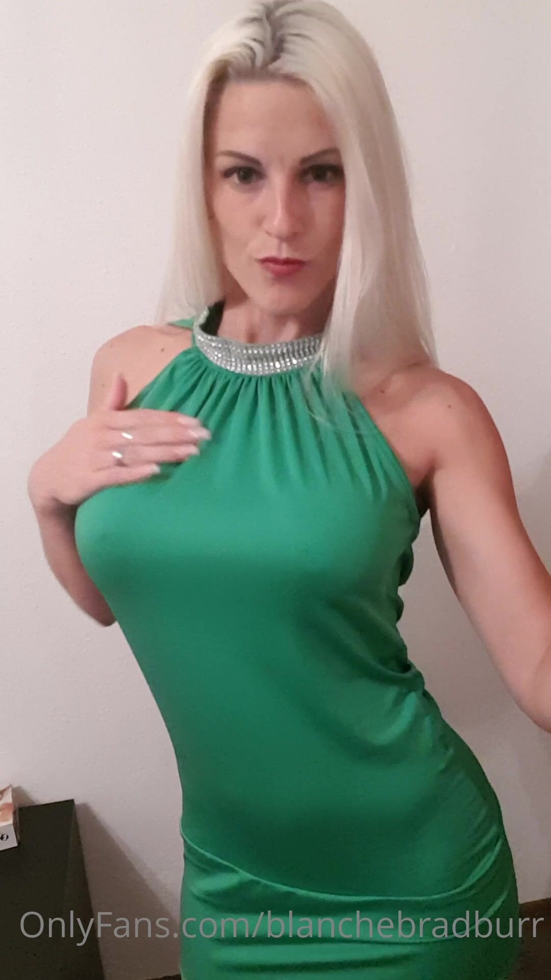 Blanche Bradburry Onlyfans 20 09 23 51770155 Without Panties 1080x1920