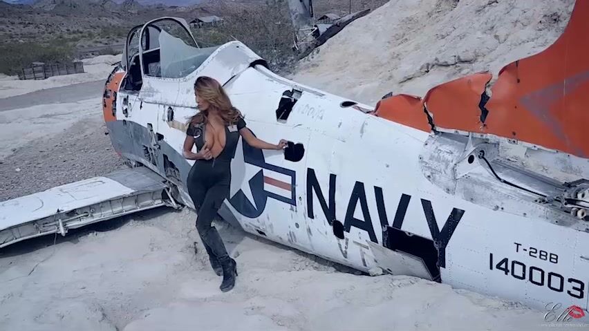 Elle matthews_Elle Matthews . Mayday Mayday . 480p